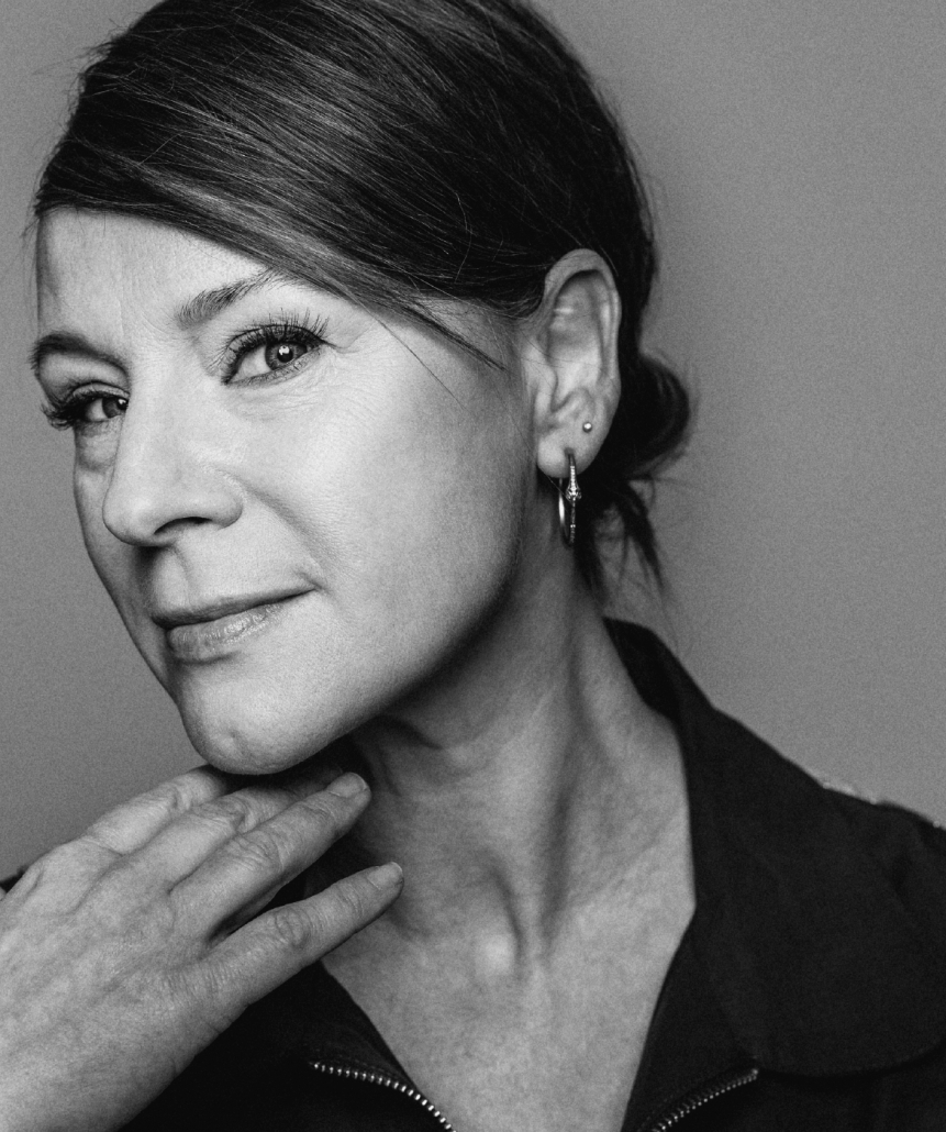 Ikke længere en af drengene – UD & SE